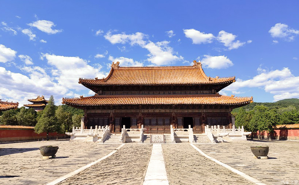 Beijing Private One Day Excursion of Eastern Qing Tombs